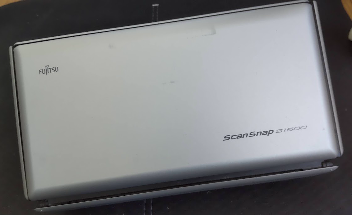 ScanSnap S1500のローラーが加水分解してベトベトになっていたので交換してみた | 足るを知る50代サイドFIREブログ